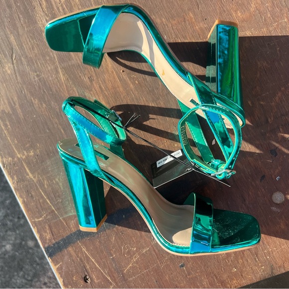 Forever 21 | Shoes | Gorgeous Metallic Teal Green Strappy Heels | Poshmark